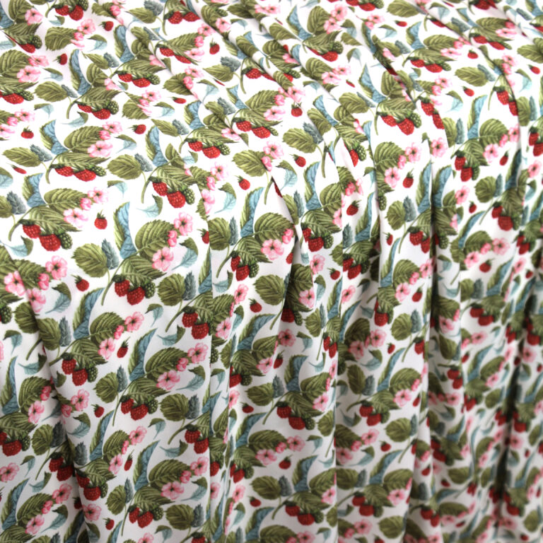 Vintage Raspberry Print | Wildbird Fabric